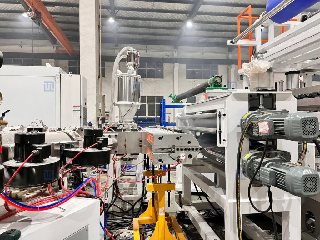 PVC Roof Tile Production Line & Machine | FANLYPLAS